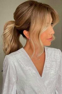 Unlock Elegance: 45 Curtain Bang Hairstyle Trends to Elevate Your Look ...